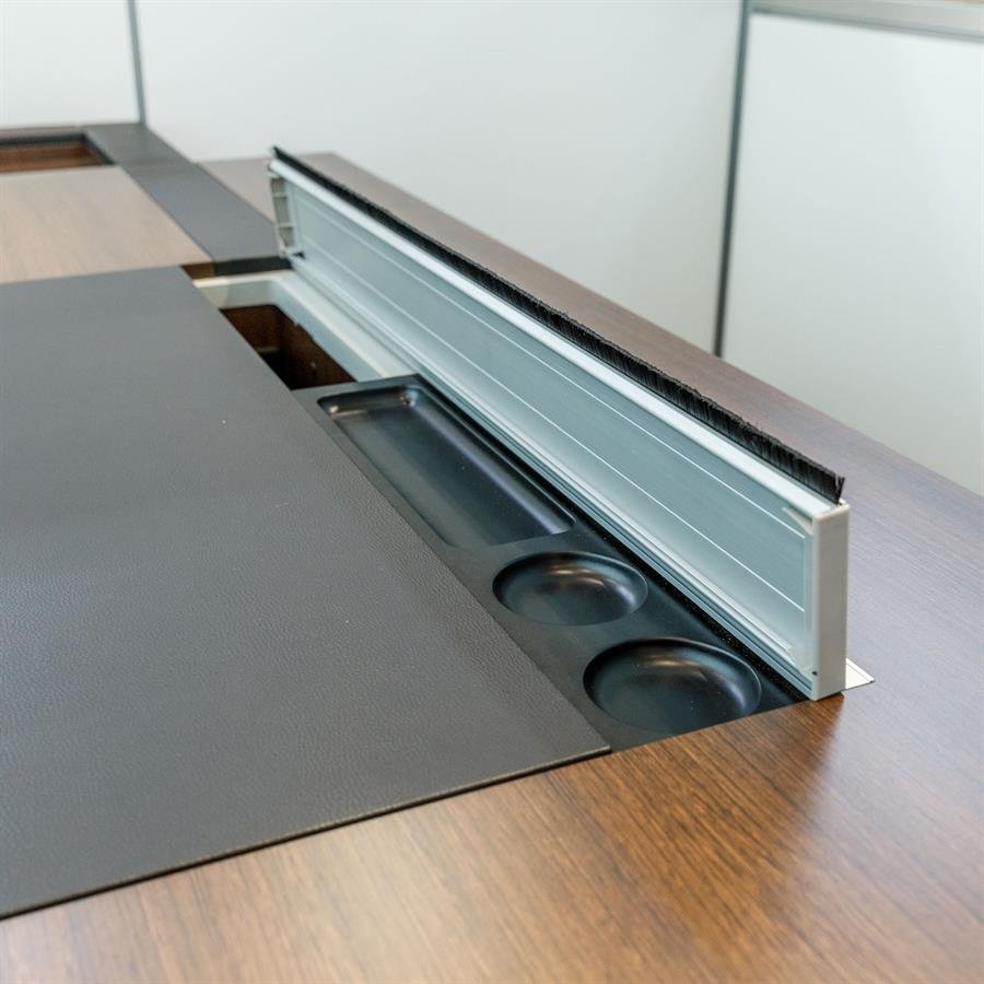 EXECUTIVE SERIES - HUGO | Building Materials Online