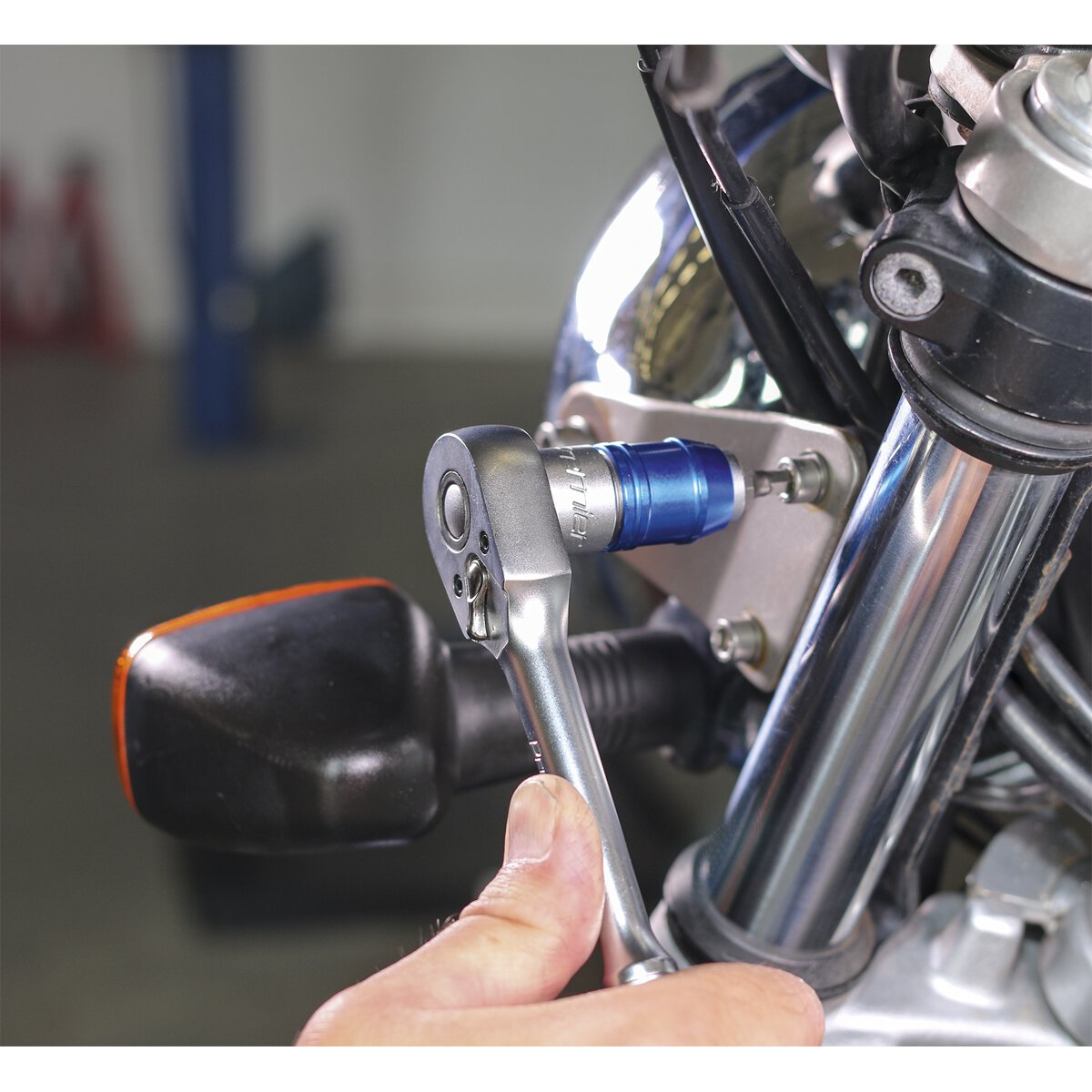 Quick Release Bit Adaptor 10mm 3/8"Sq Drive | Building Materials Online