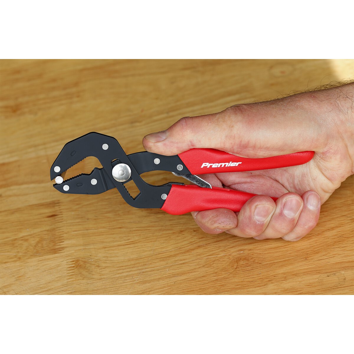 Pliers Multi-Grip Self-Adjusting 175mm | Building Materials Online