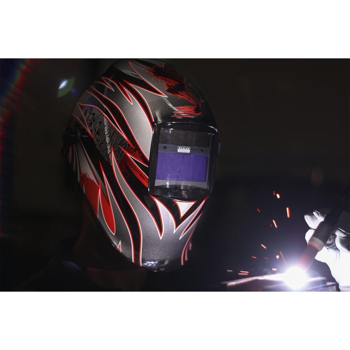 Welding Helmet Auto Darkening Shade 9-13 | Building Materials Online