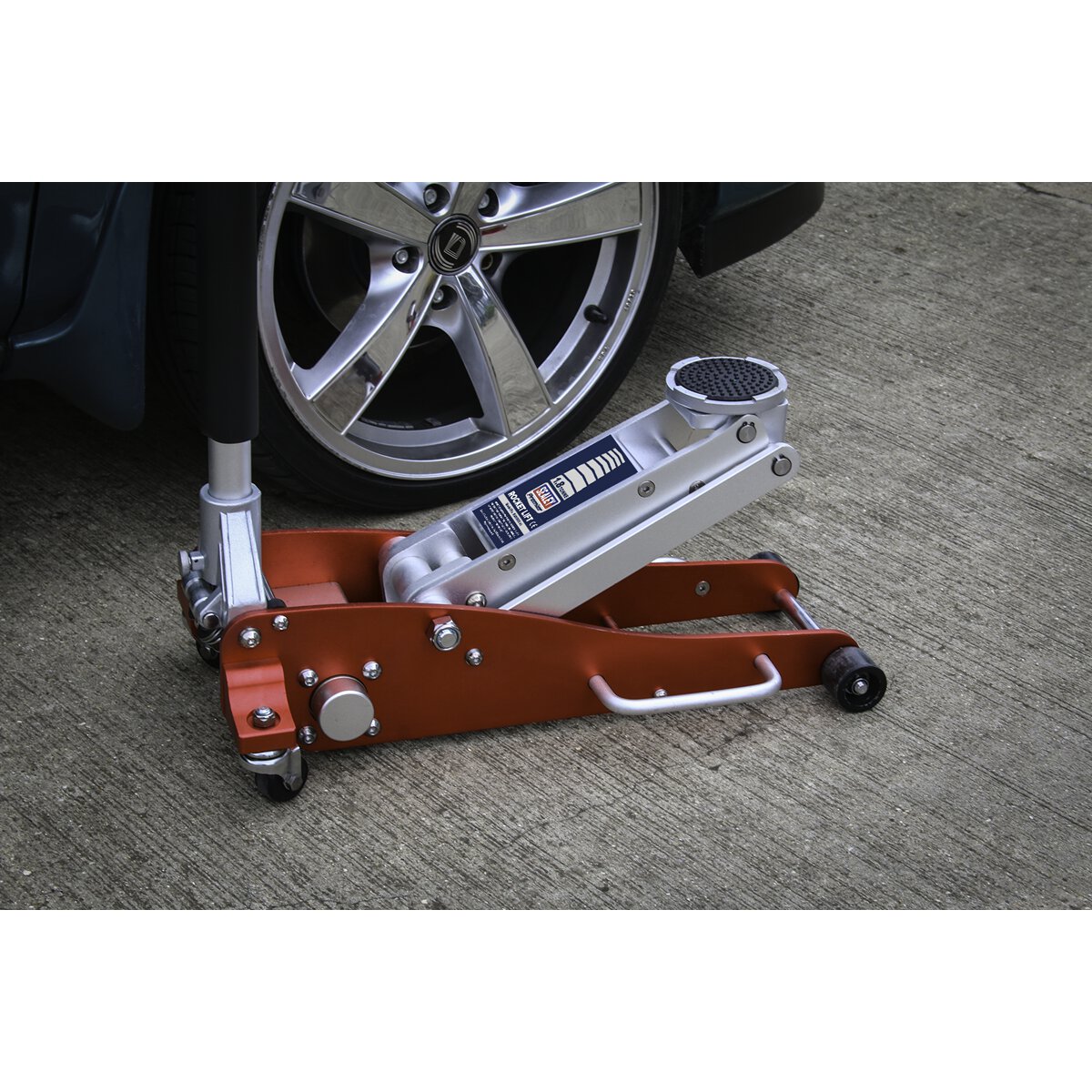 Trolley Jack 1.8tonne Low Entry Aluminium Rocket Lift | Building ...
