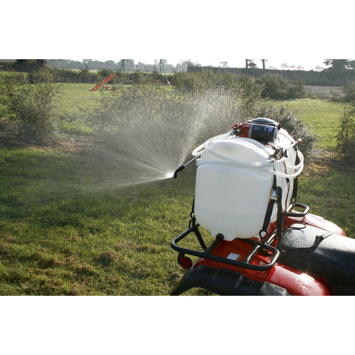 Broadcast/Spot Sprayer 98L 12V | Building Materials Online