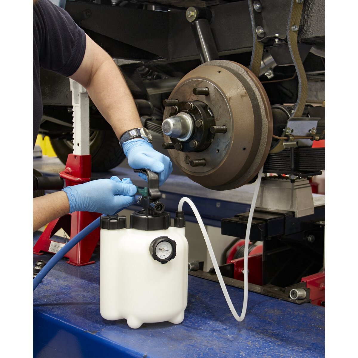 Workshop Vacuum Brake & Clutch Bleeder 5L | Building Materials Online
